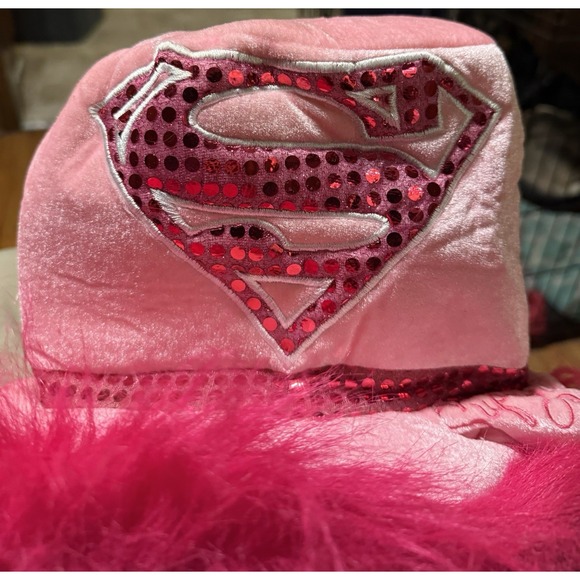 Six Flags | Accessories | Hot Pink Faux Fur Lined Glittery Superman ...